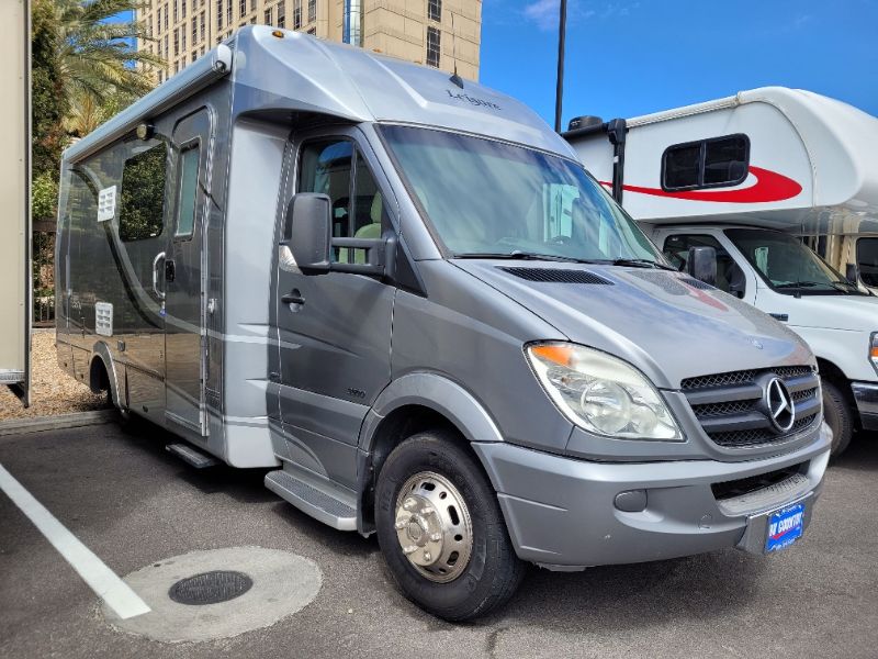 Used 2011 Leisure Travel Unity 24mb For Sale In Fife Wa 98424 At Fife ...