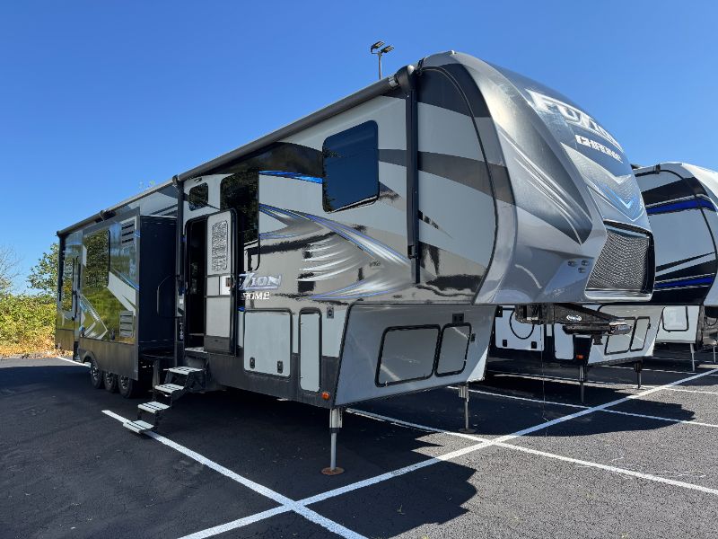 Used 2017 Keystone Fuzion Chrome 414 For Sale In Sparks Nv 89434 At ...