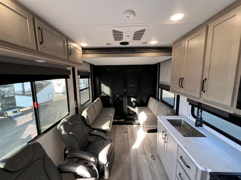 New 2025 Grand Design Momentum G 21g For Sale In Fresno Ca 93725 At ...