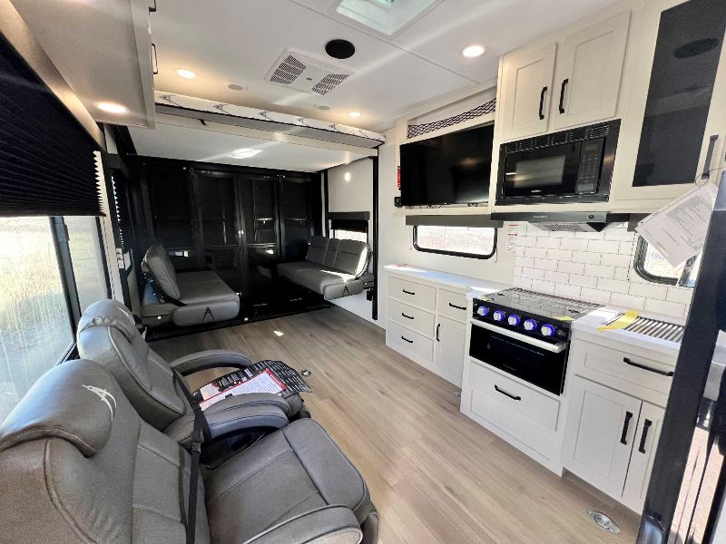 New 2026 Grand Design Momentum G 27g For Sale In Bellemont Az 86015 At ...