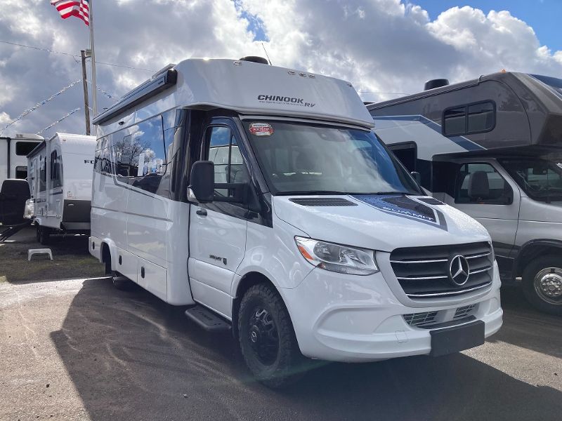 New 2025 Chinook Summit Ss360 For Sale In Tualatin Or 97062 At Tualatin ...