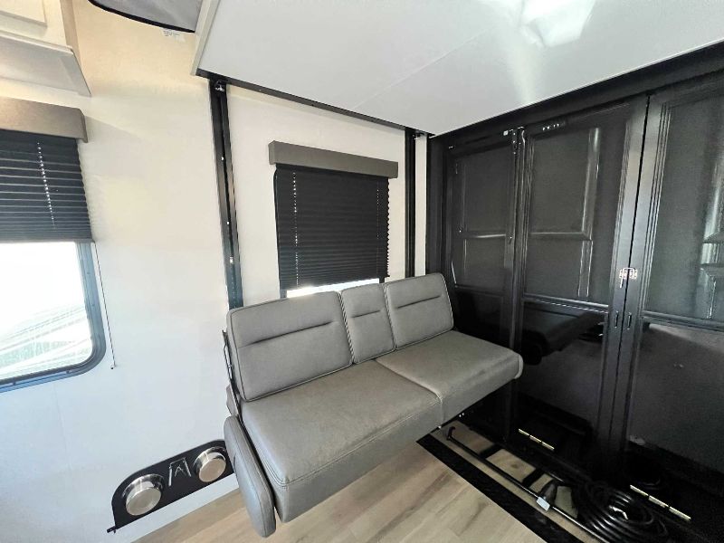 New 2026 Grand Design Momentum G 27g For Sale In Bellemont Az 86015 At ...