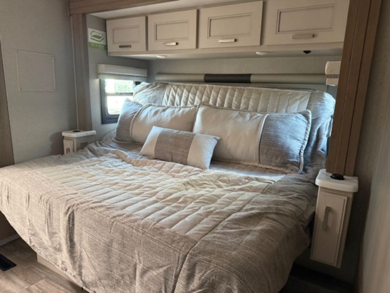New 2026 Thor Motor Coach Inception 38XL for sale in Kelso, WA