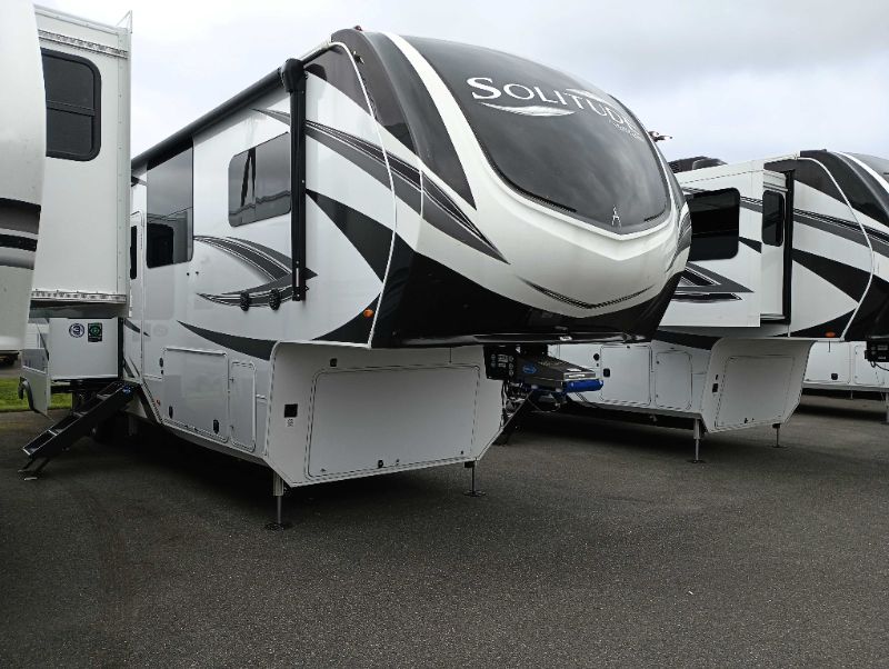 RV Country Fife WA - RV Country