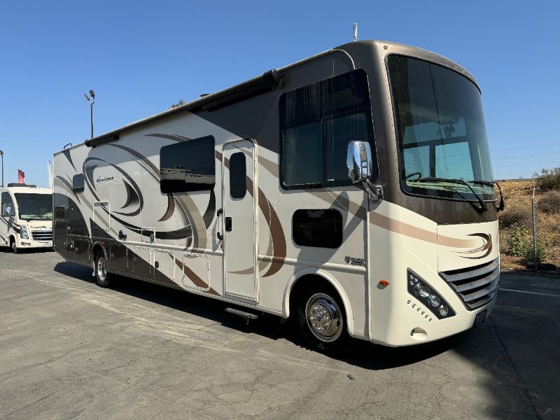 Used 2018 Thor Hurricane 34p For Sale In Fresno Ca 93725 At Fresno Ca ...