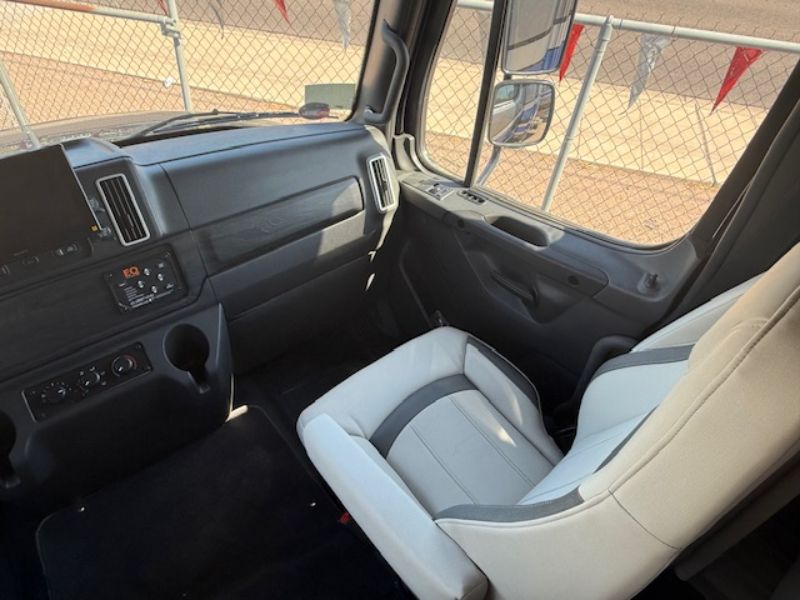 New 2025 Thor Inception 34xg For Sale In Mesa Az 85213 At Mesa Az 46067 ...