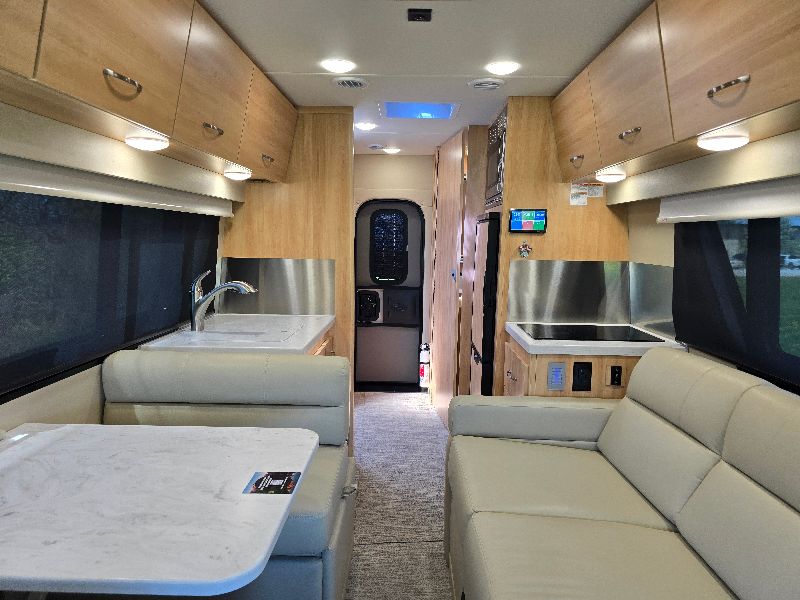 New 2025 Chinook Summit Ss360 For Sale In Tualatin Or 97062 At Tualatin ...