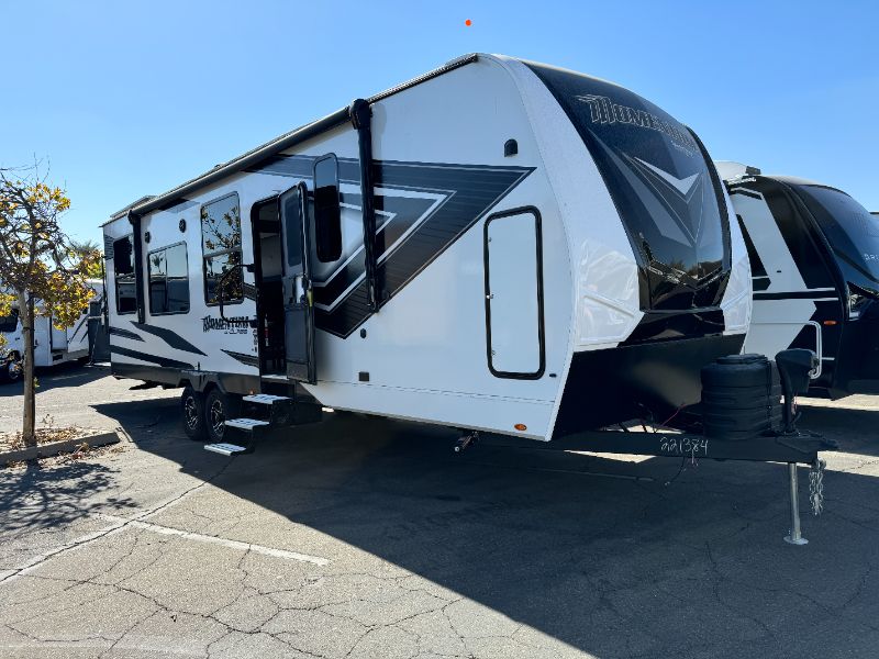 New 2025 Grand Design Momentum G 30g For Sale In Fresno Ca 93725 At ...