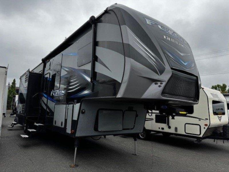Used 2016 Keystone Fuzion Chrome 345 For Sale In Fife Wa 98424 At Fife ...