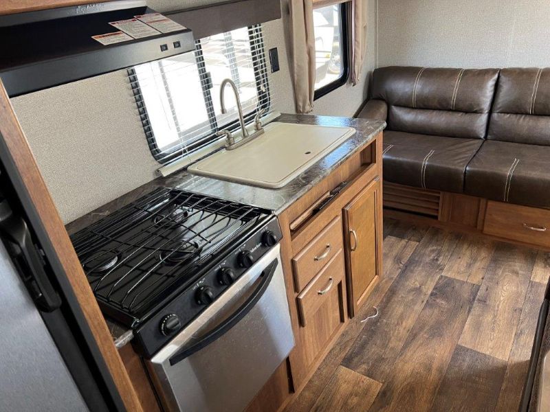 Used 2017 Keystone Springdale 245rbwe For Sale In Coburg Or 97408 At ...