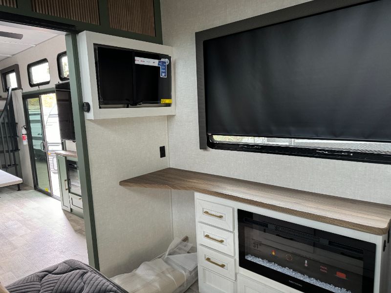 New 2025 Forest River No Boundaries Suites Rvs3 For Sale In Tualatin Or ...