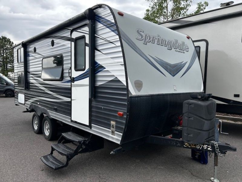 Used 2019 Keystone Springdale 189flwe For Sale In Bellemont Az 86015 At ...
