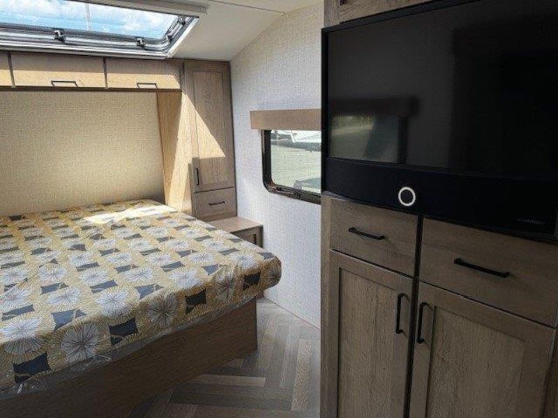 Used 2022 Ember Overland 201fbq For Sale In Fife Wa 98424 At Fife Wa ...