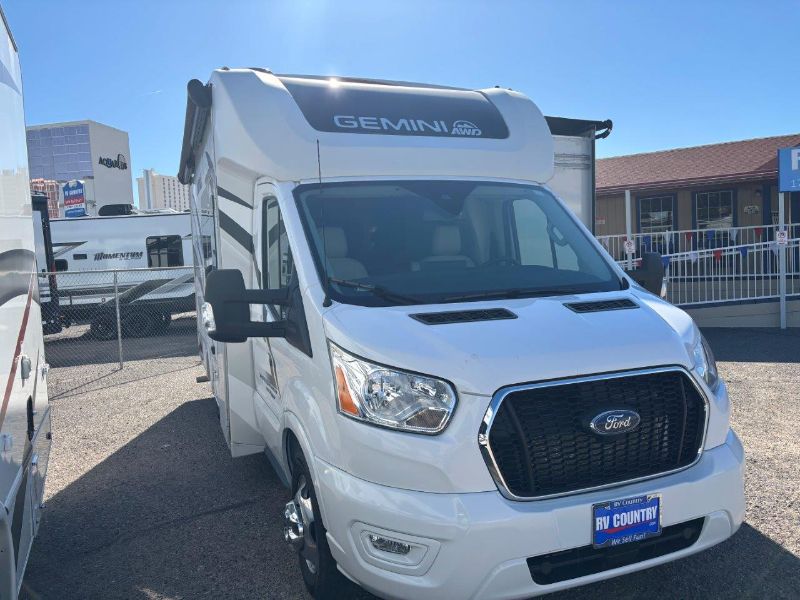 Used 2023 Thor Gemini 23tw For Sale In At Upl9464 - RV Country